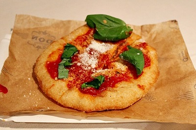 Tappa romana per "Le strade della Mozzarella": bufala, pizza fritta e ...